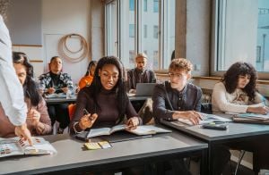 Weighing the pros and cons of commuting for the modern college student