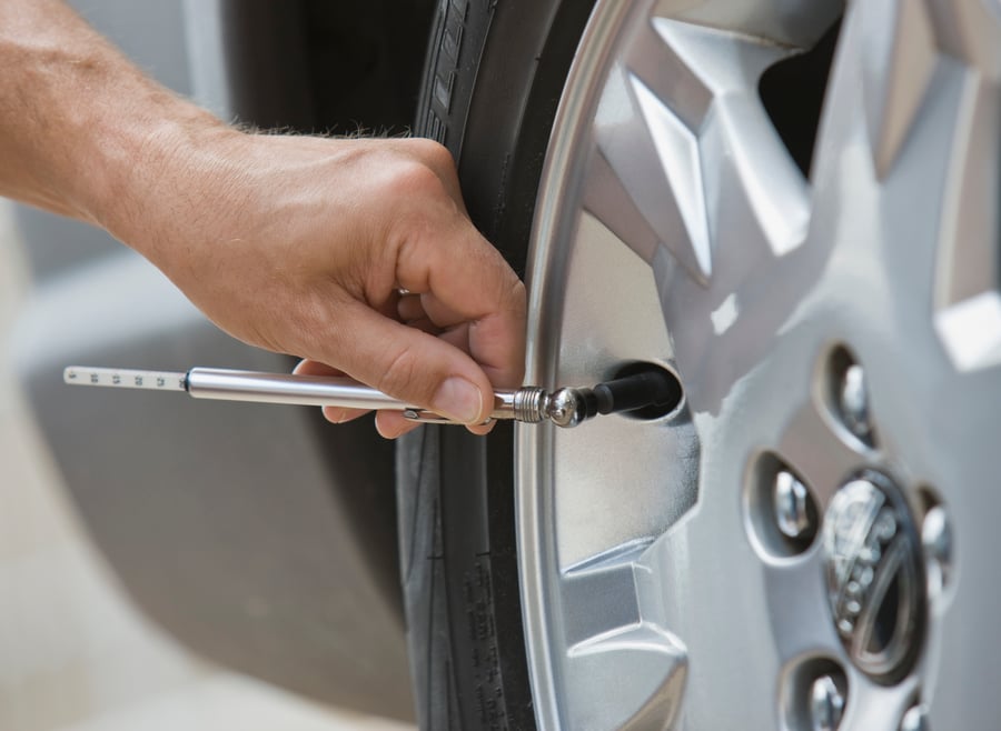 Tips for keeping your tires properly inflated this winter