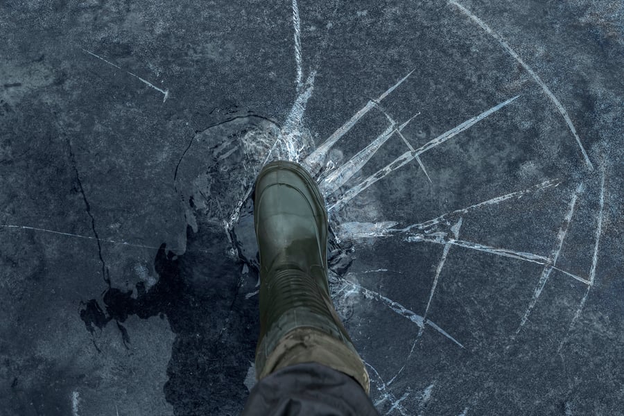 Tips for staying alive if you fall through thin ice